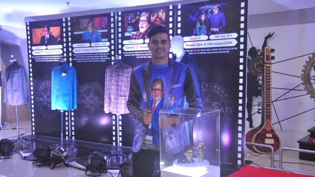 Bollywood Legend Amitabh Bachchan first time Virtually attends his ...